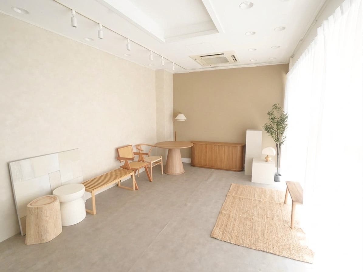 【日本橋馬喰町】1F路面店・シャッター開放可🪟自然光たっぷりナチュラルモダン🪑アパレル|展示会|物撮り|ポートレート|ペットの写真1
