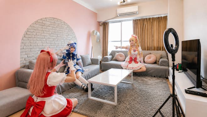 渋谷駅徒歩5分🚶♂️白×ピンクのガーリー空間🎀女子会・推し活✨最大15名🍃歓送迎会★コスプレ・YouTube撮影✨の写真3