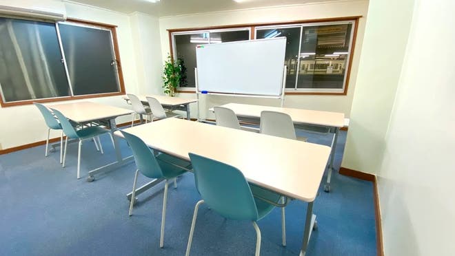【三宮B/駅近】JR三ノ宮駅徒歩2分/最大12名/Wi-Fi/セミナー/ミーティング/Web会議/モニターの写真5