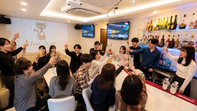 BAR完全貸切/セルフ飲み放題880円/カラオケ・ダーツ無料/心斎橋駅近/結婚式2次会/Bar Near 心斎橋の写真8