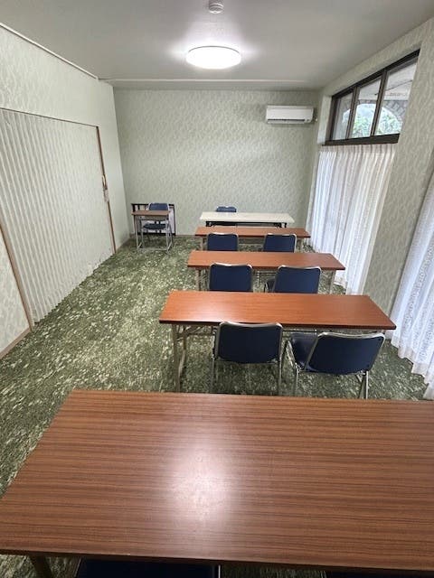 1階洋室「約14帖・23㎡のゆったりスペース」  ー教室・ワークショップ・会議・物撮りなどにー の写真2