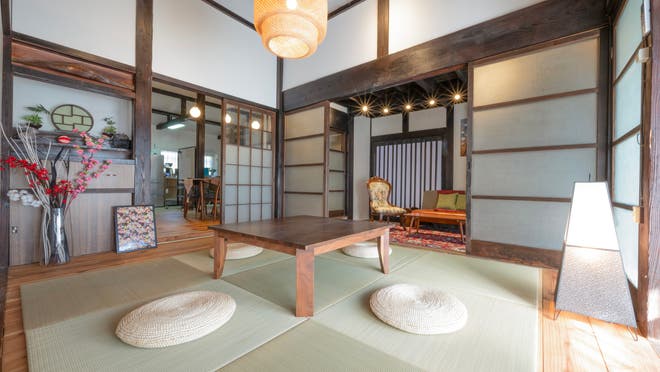 東京から約2時間の古民家をリノベーションした大正ロマン風の戸建て。撮影スタジオとしても最適の写真8
