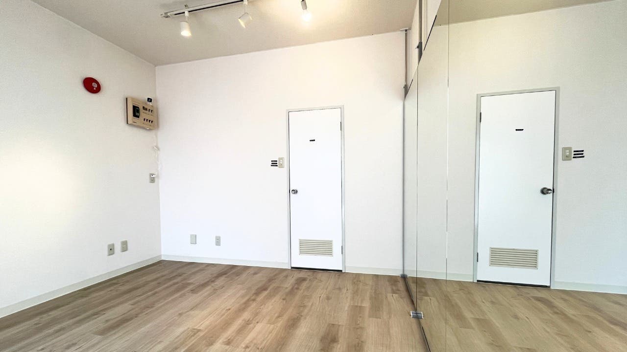 【1F路面でジャンプOK・好アクセス・良採光】24時間営業・大塚駅徒歩3分・当日予約OK・1〜3名利用に最適の写真3