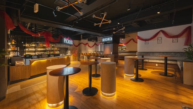 スペモ🍻大塚徒歩1分✨最大120名🥳おしゃれなバー空間を貸切❣️イベント・パーティー・撮影✨888_PICROSS大塚店の写真1