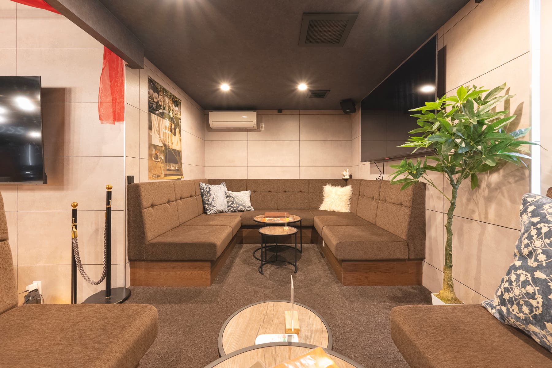 スペモ🍻大塚徒歩１分✨最大120名🥳おしゃれなバー空間を貸切❣️イベント・パーティー・撮影✨888_PICROSS大塚店の写真5
