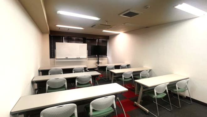 電車通り沿いウォンツ銀山ビル 最大21名様着席可 55インチ液晶モニター完備 (ドリンク・喫煙室有)八丁堀Wing-Cの写真1
