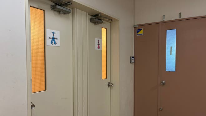 猛暑なし!「自然光風の中庭」で木漏れ日撮影!博多駅徒歩8分!LEDで表情を変える「可変型セット」を備えたスタジオ!照明機材無料の写真25