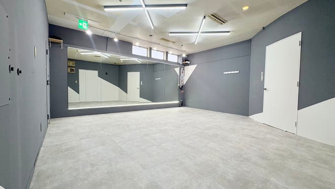 【BUZZ STADIUM(弘前)】2stの写真1