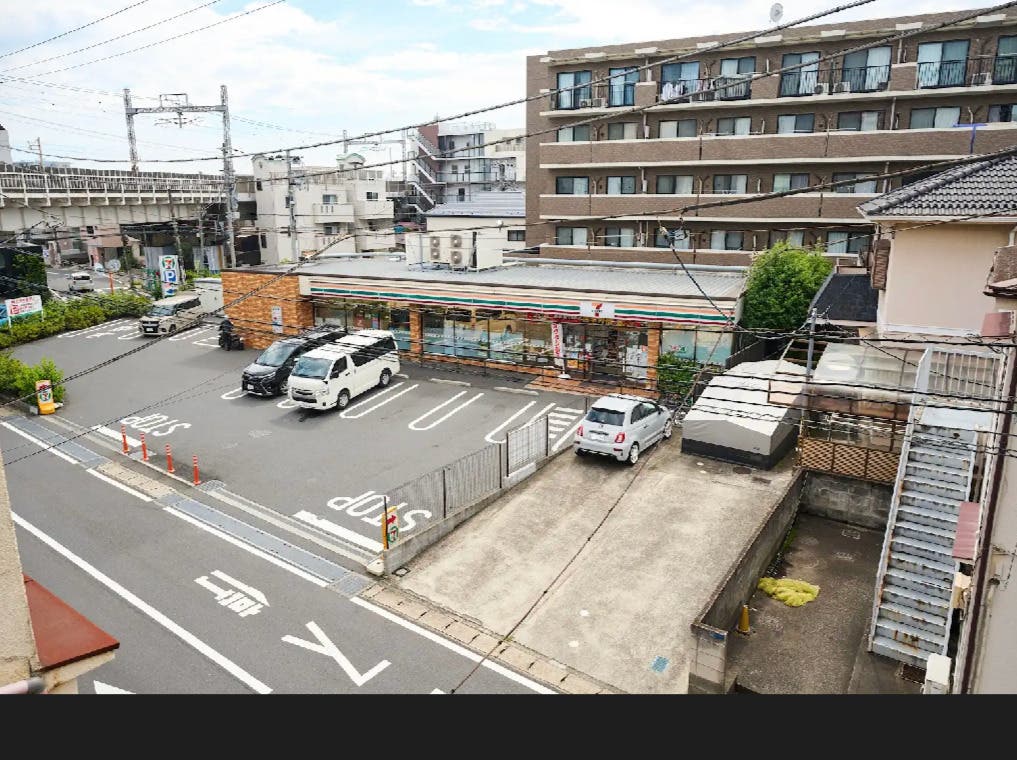 浦安駅近！メゾネット空間を贅沢に貸切。の写真11