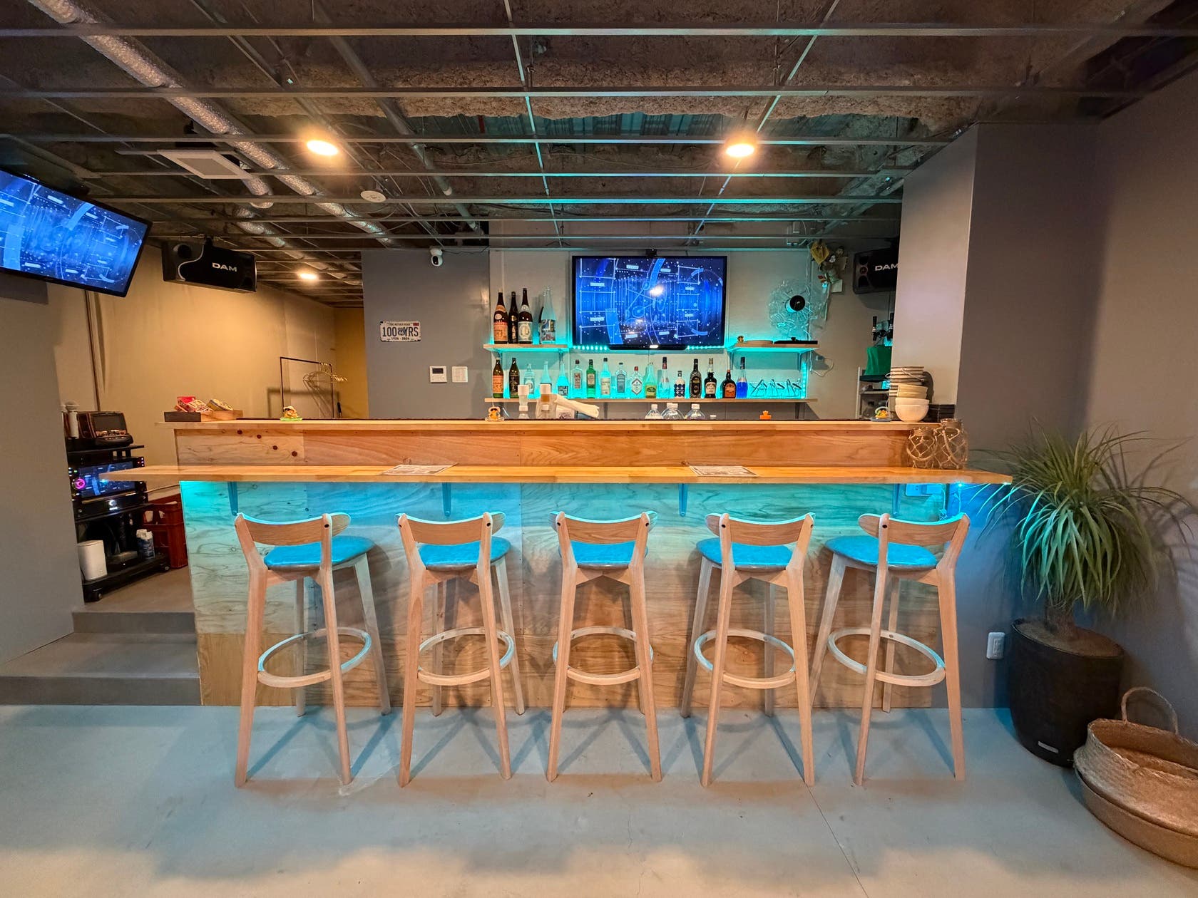 8月NEW OPEN!!【大好評!!飲み放題1時間¥1,100】SNS関連オフ会や各種飲み会利用も多数！幹事様の問い合わせ受付中の写真2