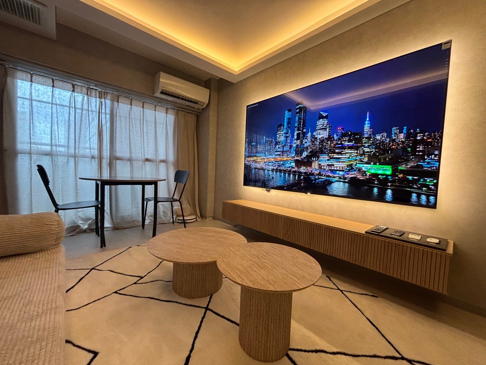 スペモ✨六本木駅徒歩1分💫85㌅大型TV📺デート💖記念日💎推し活🧸映画🎞️895_SpemoMini六本木の写真1