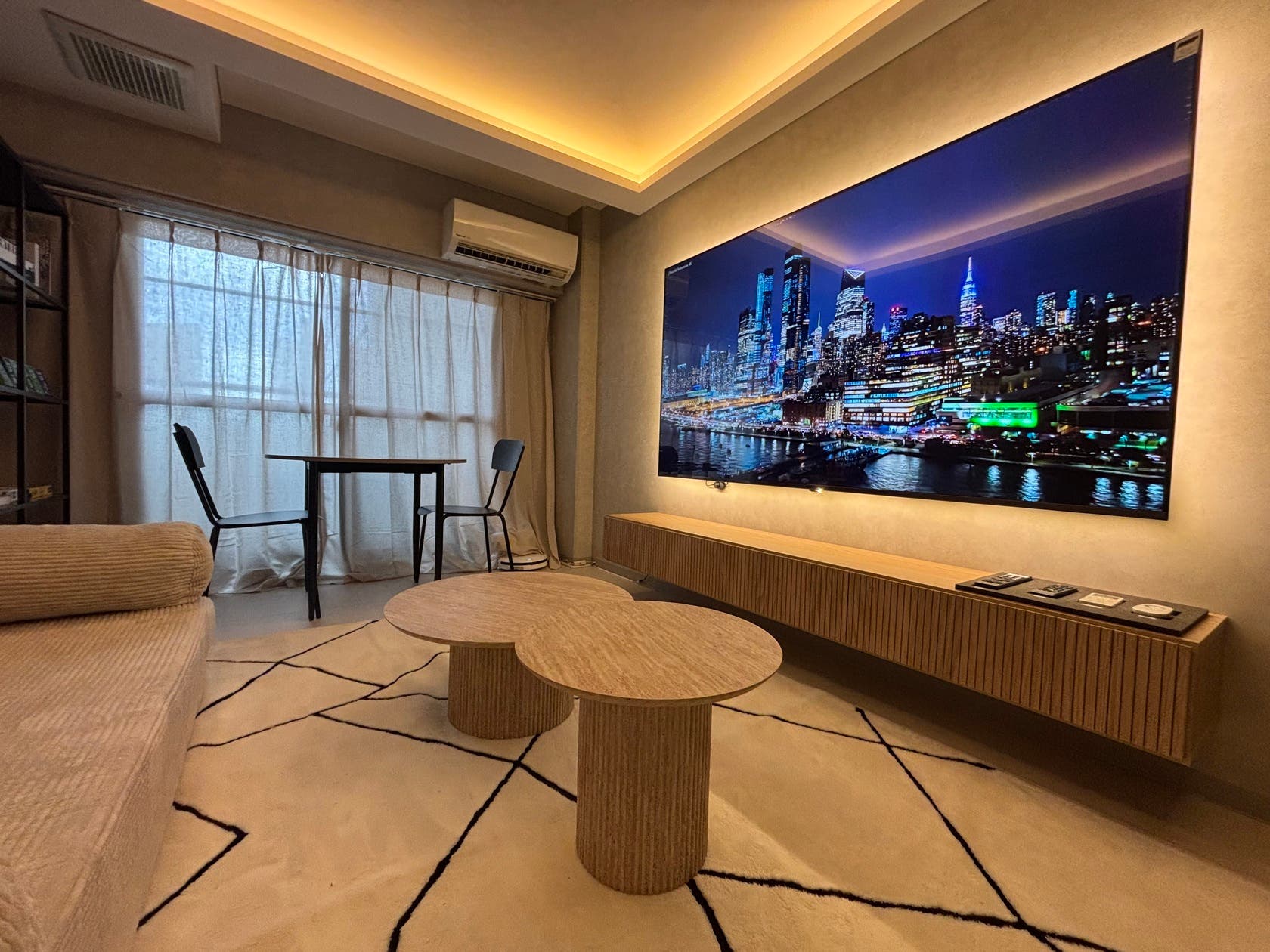 スペモ✨六本木駅徒歩1分💫85㌅大型TV📺デート💖記念日💎推し活🧸映画🎞️895_SpemoMini六本木の写真2