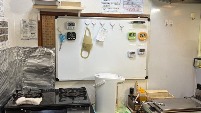 アロハスペースルーム・アロハ食堂・最大16人着席・普通車1台無料・天候の良い日は、庭でバーベキュー♪の写真12