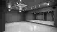 地下鉄駅直結ビル内でアクセス抜群!オシャレな内装でSNS映え☆レンタルダンススタジオ♪無料駐車場完備!の写真2