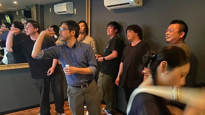 ダーツ・カラオケ・ボドゲ・DJまで!学生の集まりやオフ会、宴会も気軽に貸切できる、ミナミの遊べるBAR!の写真3