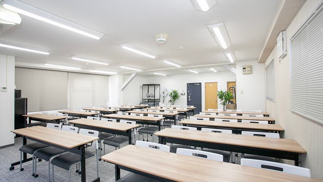 【ROOMs八王子店】【最大47名】会議・セミナー・整体・エステ研修|施術ベッド4台|JR八王子駅5分の写真7