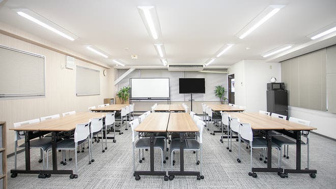 【ROOMs八王子店】【最大47名】会議・セミナー・整体・エステ研修|施術ベッド4台|JR八王子駅5分の写真13