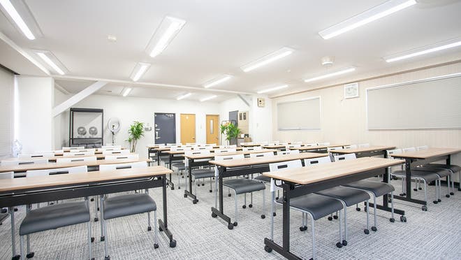 【ROOMs八王子店】【最大47名】会議・セミナー・整体・エステ研修|施術ベッド4台|JR八王子駅5分の写真16