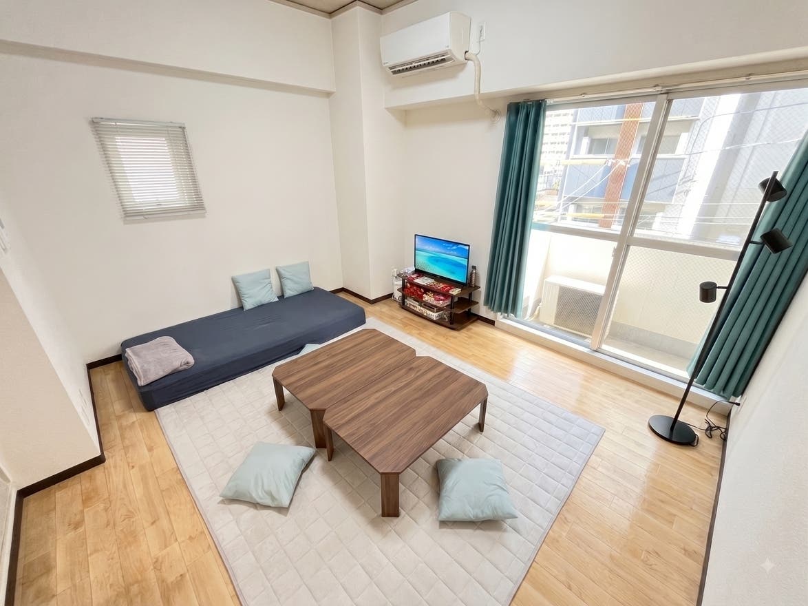 24h🏪久屋大通駅徒歩3分🚶女子会・デート🥳テレワーク💻高速WiFi・ボドゲ15種類✨BRUNO・IHコンロ＆映画鑑賞⭐の写真1