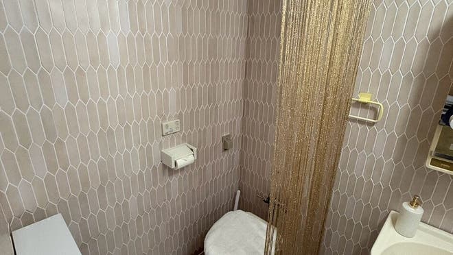 ✨NEWオープン✨🔶東梅田駅M14出口徒歩3分🔶完全個室🔶電動ソファ・ベッド🔶備品充実の写真4