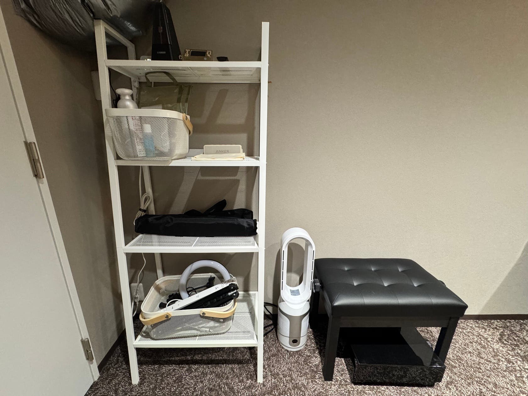 【横浜駅徒歩５分】7.90㎡/グランドピアノ備え付きの音楽ルーム（ルービー横浜 room3）の写真4