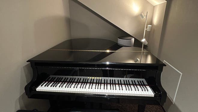 【横浜駅徒歩5分】7.90㎡/グランドピアノ備え付きの音楽ルーム(ルービー横浜 room3)の写真9