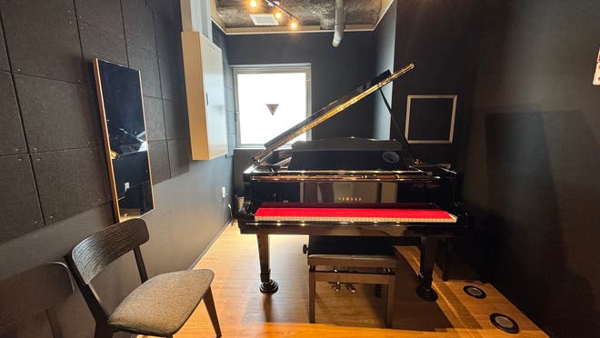 【渋谷駅徒歩3分】9.20㎡/グランドピアノ備え付きの音楽スタジオ(ルービー渋谷2nd room5)の写真1