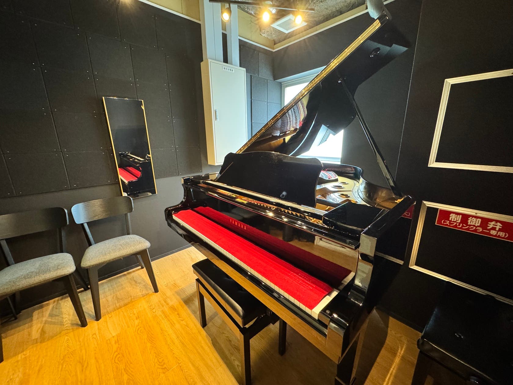 【渋谷駅徒歩3分】9.20㎡/グランドピアノ備え付きの音楽スタジオ（ルービー渋谷2nd room5）の写真3