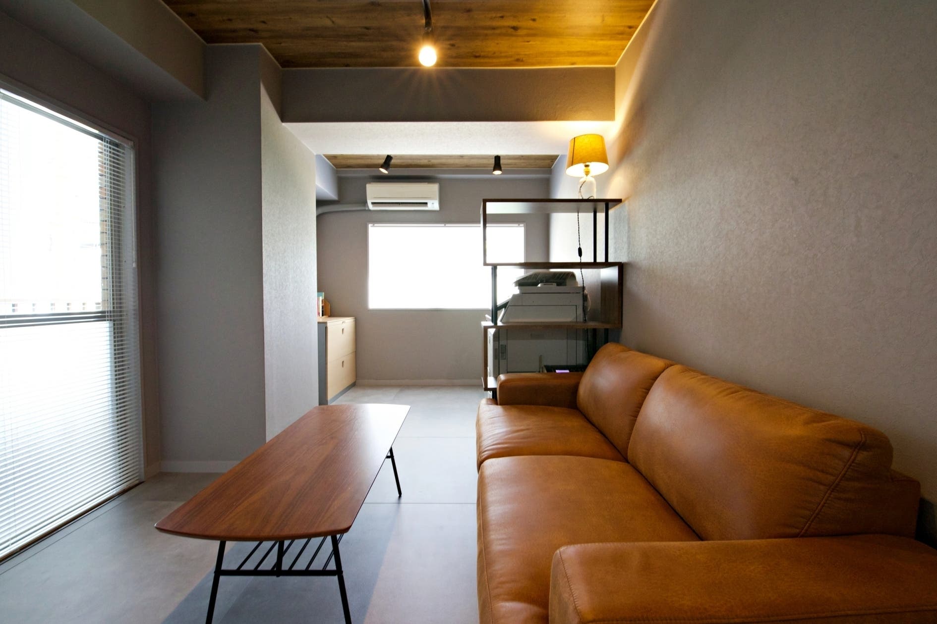【神奈川駅チカ🌟】会議・ミーティング・作業場所に💻☕当日予約も大歓迎！貸切｜Wi-Fi｜トイレ・キッチンありの写真2