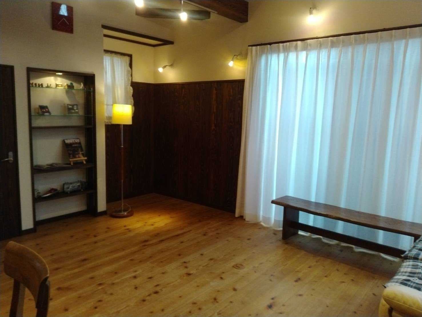 まるごと戸建て貸切✨広々キッチン✨Wi-Fi✨ウッドデッキ・庭✨24時間✨スピーカー🎵各種VOD｜YouTubeの写真24