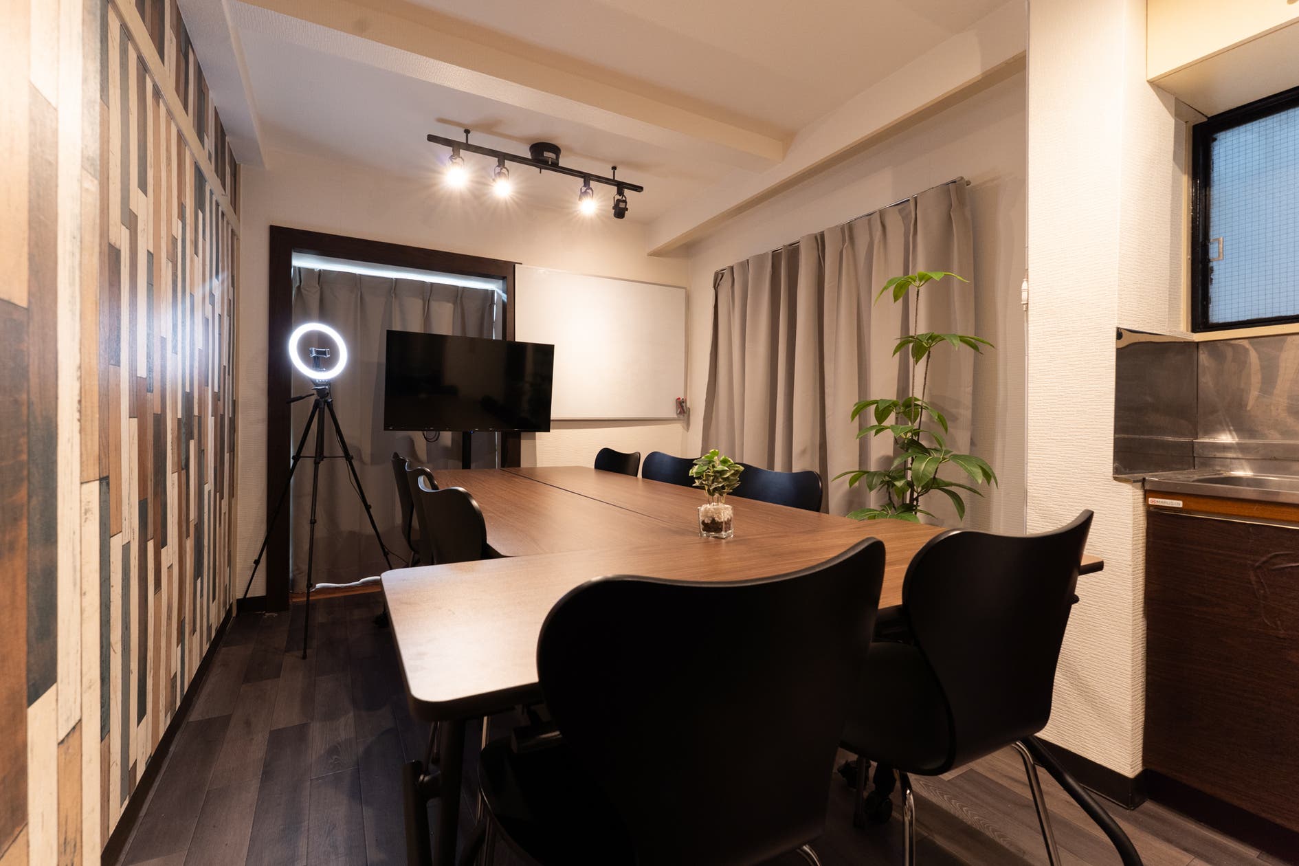 2号店🆕TBSから一番近い会議室赤坂駅1分☀️コワーキング💻パーティー懇親会🍾完全個室空間✨の写真6