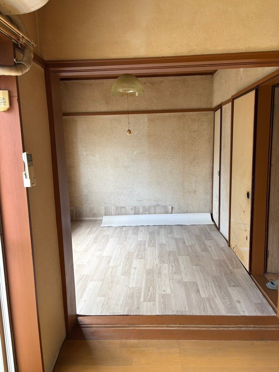 大みか第一アパートリフォーム途中の部屋の写真4
