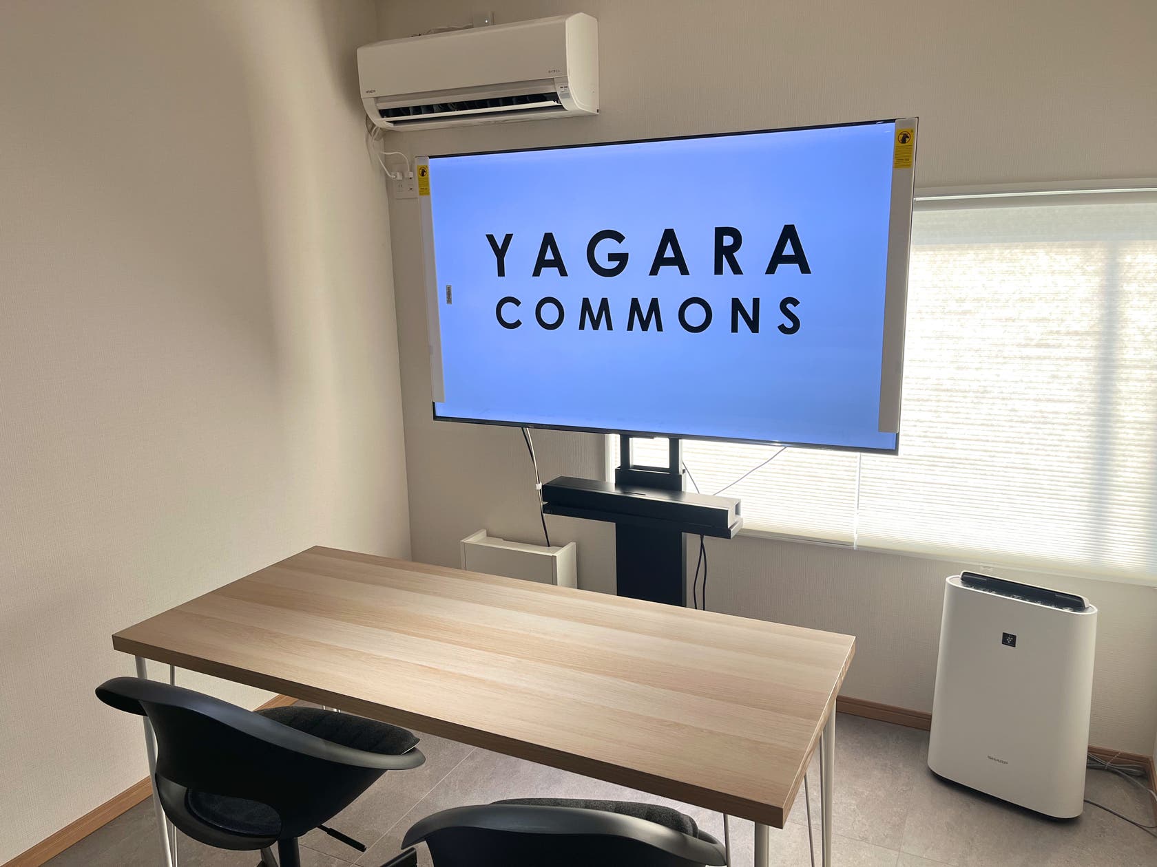 【新規オープン】北巽5分/難波15分★65型大画面モニター＆レイアウト自由！セミナー・講習会・上映会・ワークショップの写真1