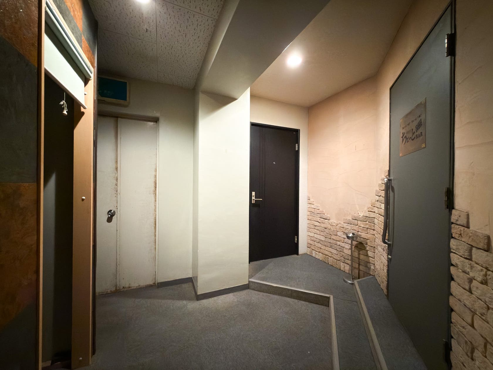 「遊ぶ・学ぶ・働く」OK！大画面テレビ完備のマルチスペースの写真9