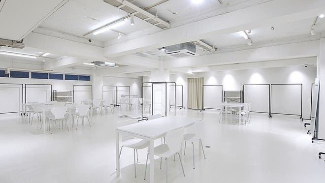 【2F-ワンフロア】約300㎡の広さで自然光が窓からたっぷり差し込む、日当たり良好の明るい撮影スタジオ。【大阪市中央区】の写真7