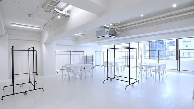 【2F-ワンフロア】約300㎡の広さで自然光が窓からたっぷり差し込む、日当たり良好の明るい撮影スタジオ。【大阪市中央区】の写真18