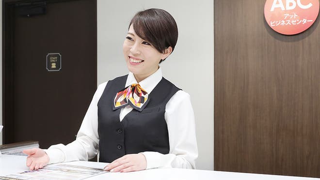 【渋谷駅徒歩30秒!ヒカリエ横のビル】最大6名着席可能!モニター常設!会議、研修、テレワークにも✨飲食持ち込みOK✨の写真6