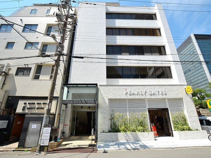 【2F-ワンフロア】約300㎡の広さで自然光が窓からたっぷり差し込む、日当たり良好の明るい撮影スタジオ。【大阪市中央区】の写真20