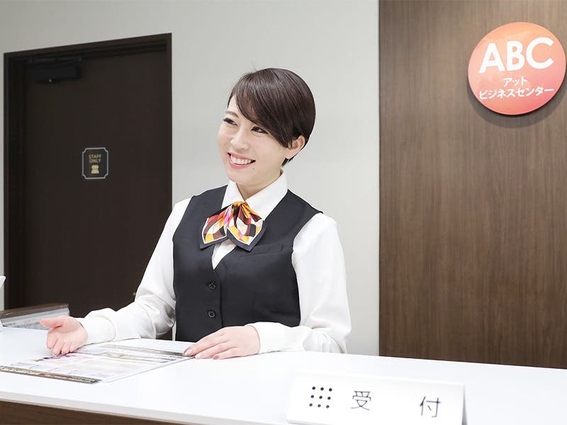 306号室【渋谷駅徒歩30秒！ヒカリエ横のビル】最大24名着席可能！ セミナー、会議、歓送迎会に！✨飲食持ち込みOK✨窓あり！！の写真13