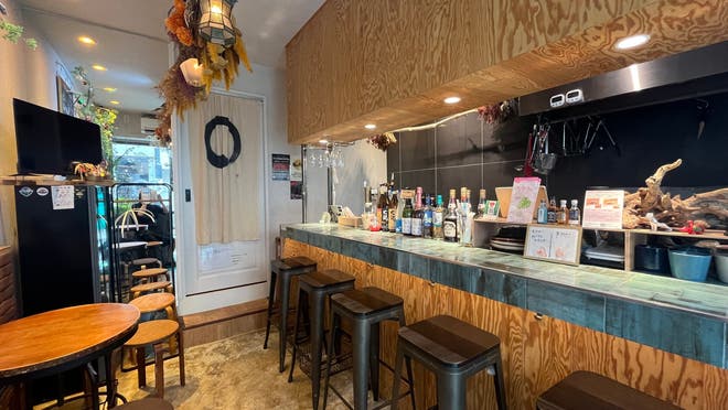 【下北沢】厨房完備のカフェバー☕1日店長・お誕生日会・ポップアップ・撮影・オフ会に(着席10名/7時〜18時利用/ 外席有)の写真2