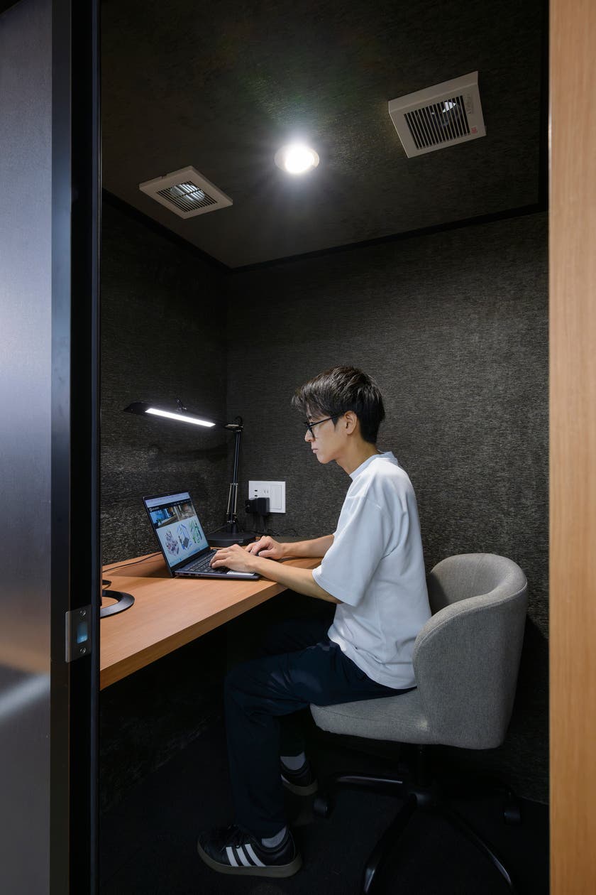 【呉服町駅から徒歩3分】完全個室のモニター付きフォンブース③の写真1