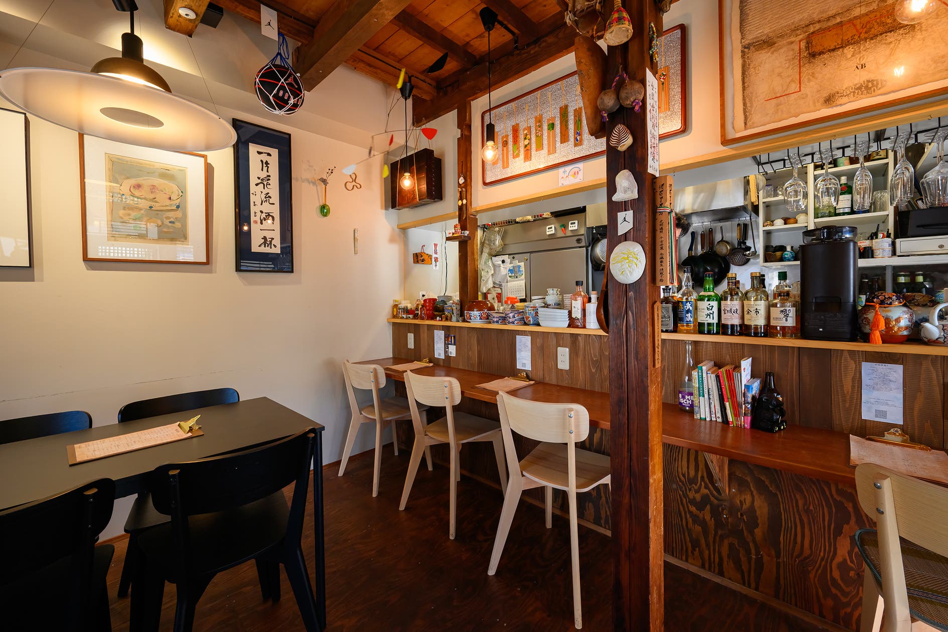【北千住10分】古民家リノベ居酒屋のを貸切！撮影・オフ会・ワークショップに｜Wi-Fi完備・和モダン空間の写真13