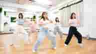 新宿三丁目駅2分新宿付近(Studio LEAF新宿B)大型鏡5.7m広々30㎡スタジオでダンス・ヨガ・コスプレ・撮影演劇に最適の写真2