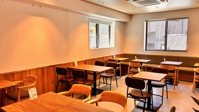 後楽園徒歩5分NewOpenカフェ壁面の貸しギャラリーの写真3