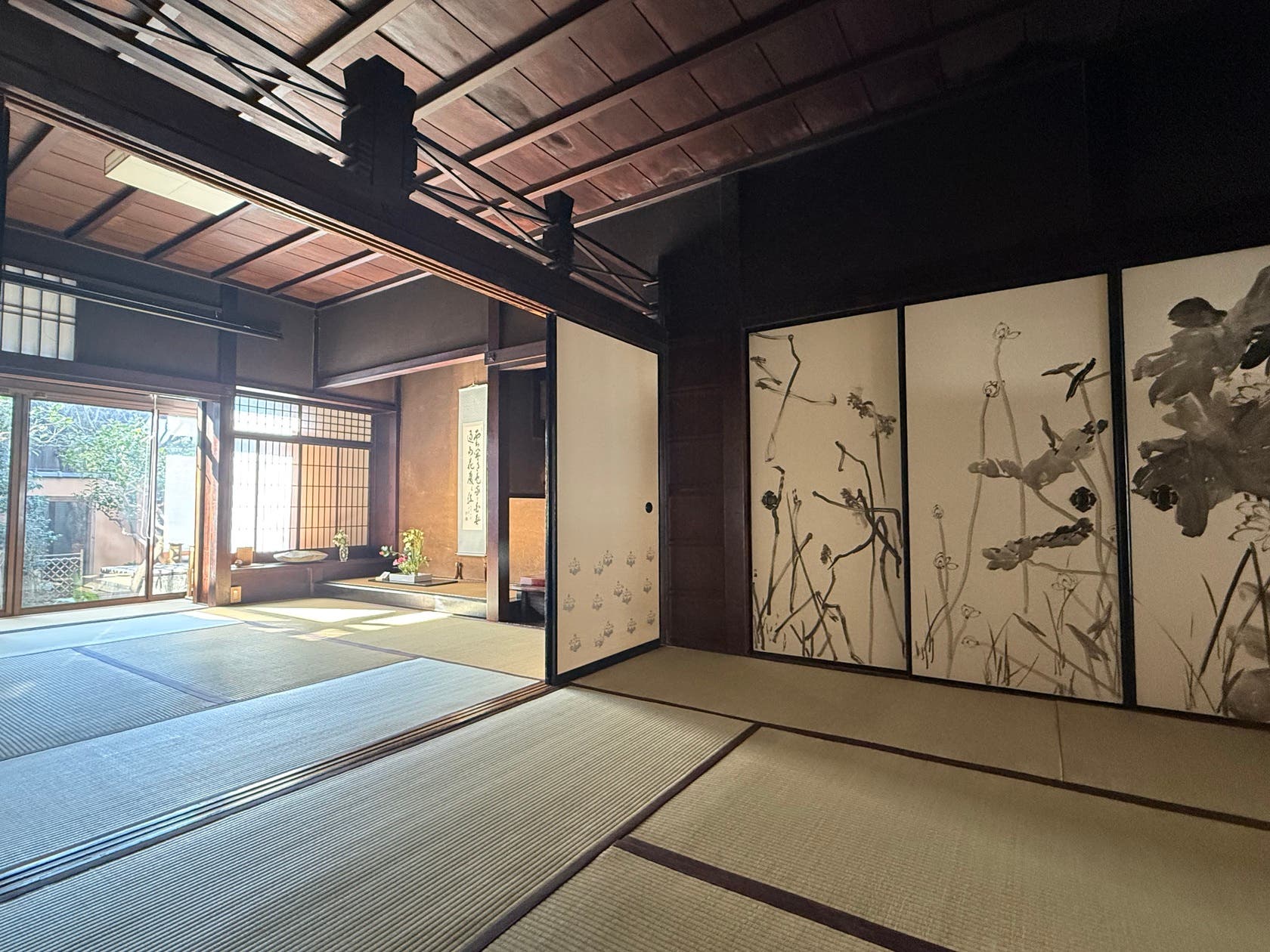 ヨガ・いけばな・書道・茶道・手仕事などのお教室やワークショップ、着物・ポートレート・作品撮影、少人数のセミナーや交流会などに。の写真1