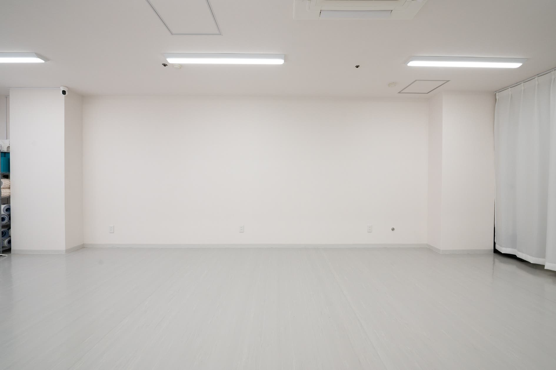 【元町駅徒歩1分】47㎡×9m大型ミラー✨NEW OPEN｜ダンス・撮影｜LED照明完備の写真4