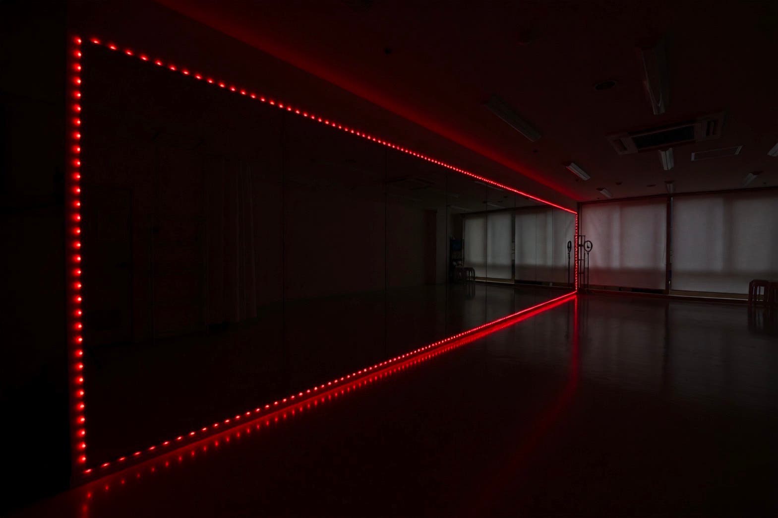 【元町駅徒歩1分】47㎡×9m大型ミラー✨NEW OPEN｜ダンス・撮影｜LED照明完備の写真6