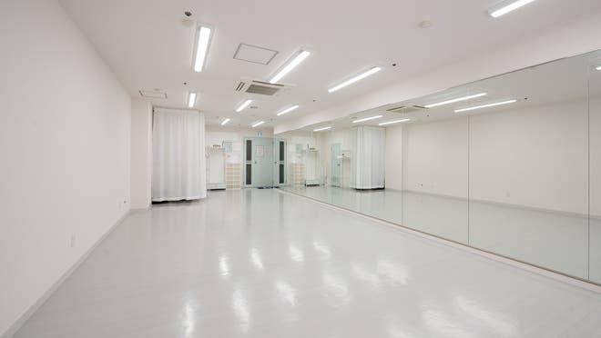 【元町駅徒歩1分】47㎡×9m大型ミラー✨NEW OPEN|ダンス・撮影|LED照明完備の写真11