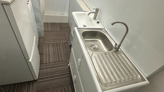 池袋一駅小竹向原駅から7分、レンタルスペース(SOHO)、シャワー付き、24時間利用可能の写真4