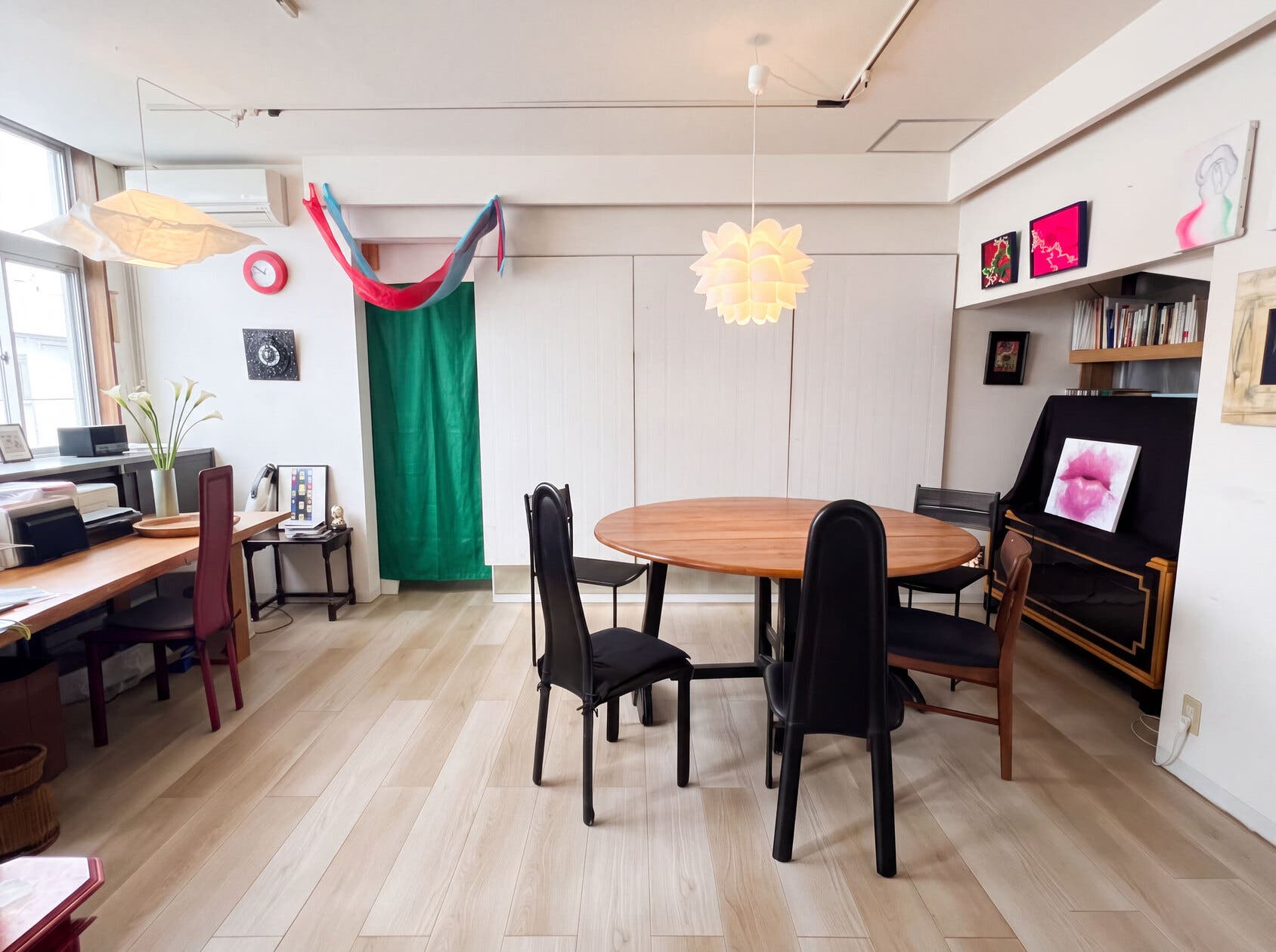 誰かの家みたいなギャラリーです。展覧会やイベント、ワークショップなどジャンルを問わずご利用いただけます。の写真1